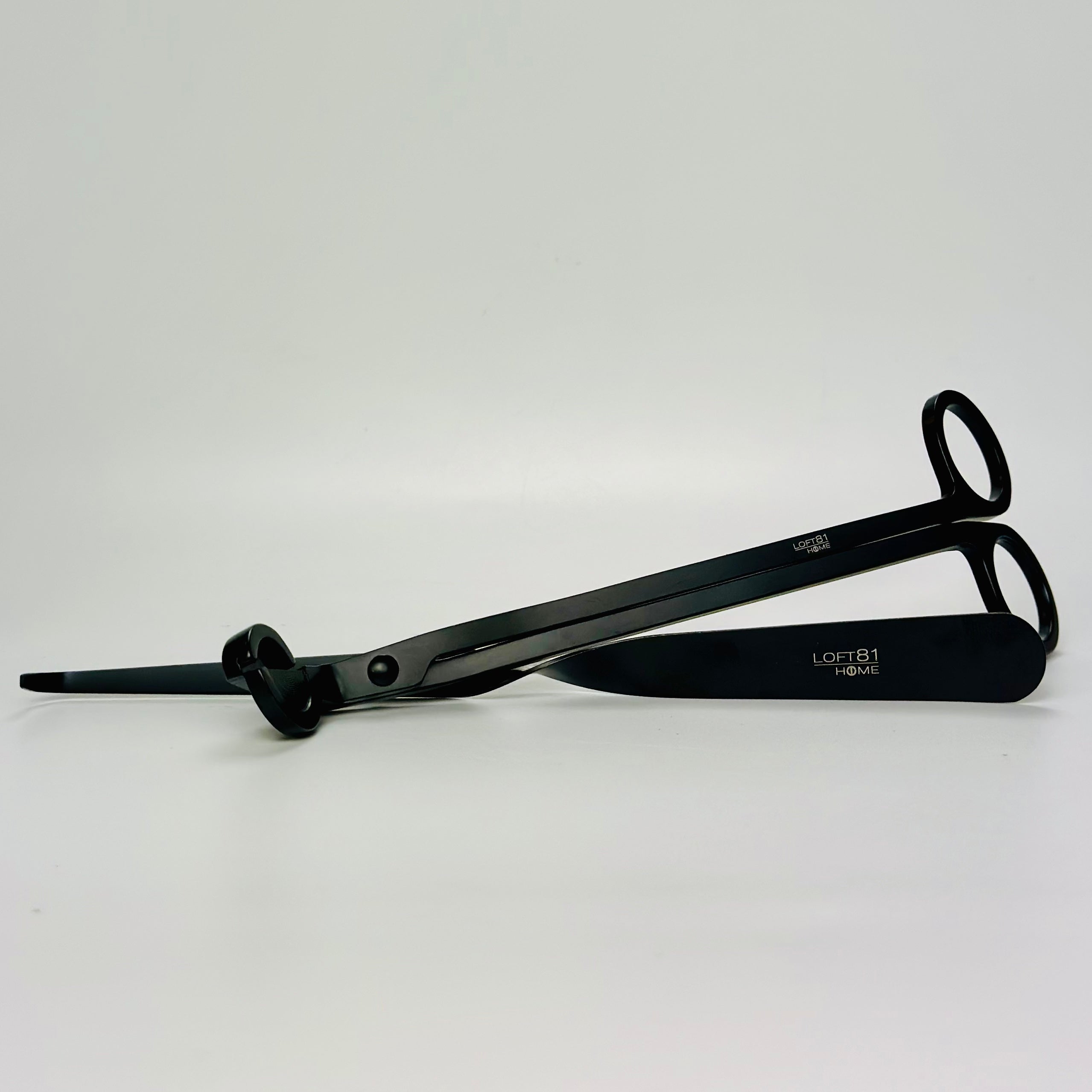 The Ultimate Guide to Trimming Wicks – Loft81 Home